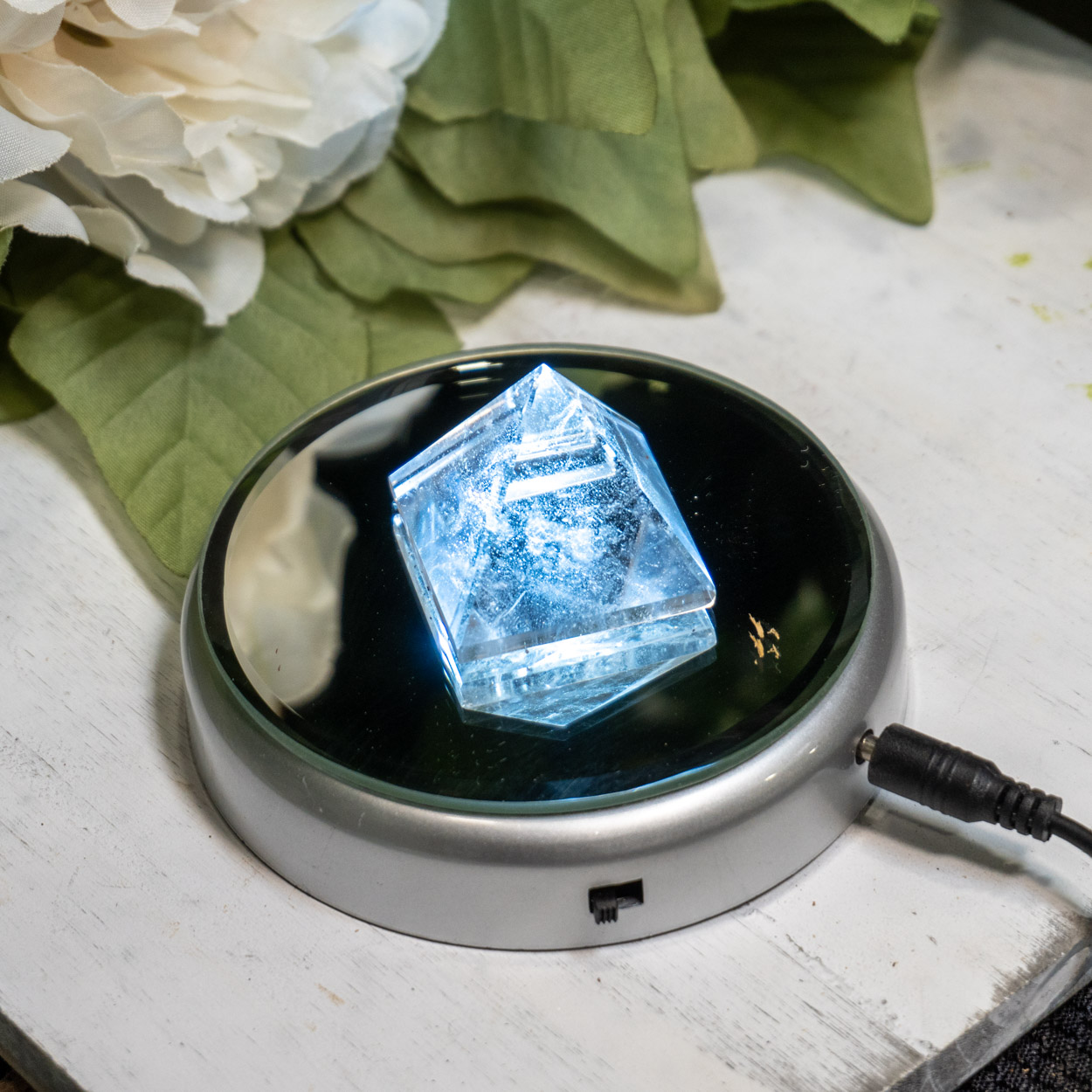 Silver Light Up Mineral Stand - The Crystal Council