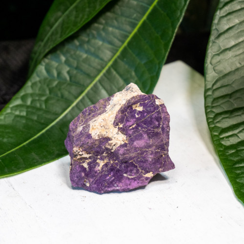 Purpurite Meanings and Crystal Properties - The Crystal Council