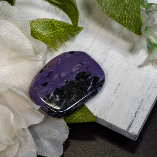 Charoite Meanings and Crystal Properties - The Crystal Council