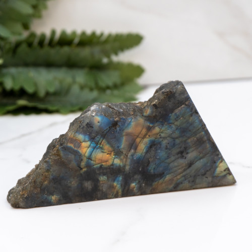 Labradorite Meanings and Crystal Properties - The Crystal Council
