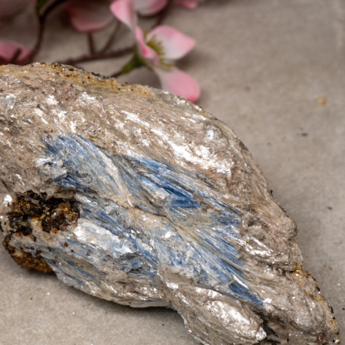 Blue Kyanite Meanings and Crystal Properties - The Crystal Council