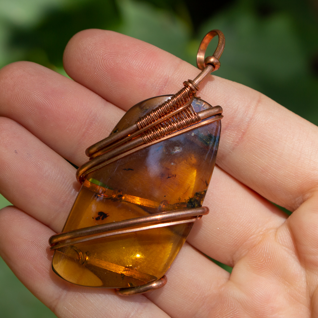 Medium Amber Wrap - The Crystal Council