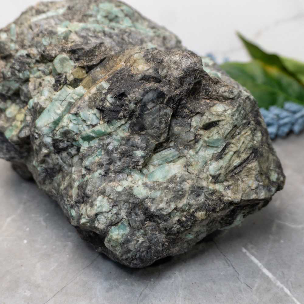 XL Raw Emerald - The Crystal Council