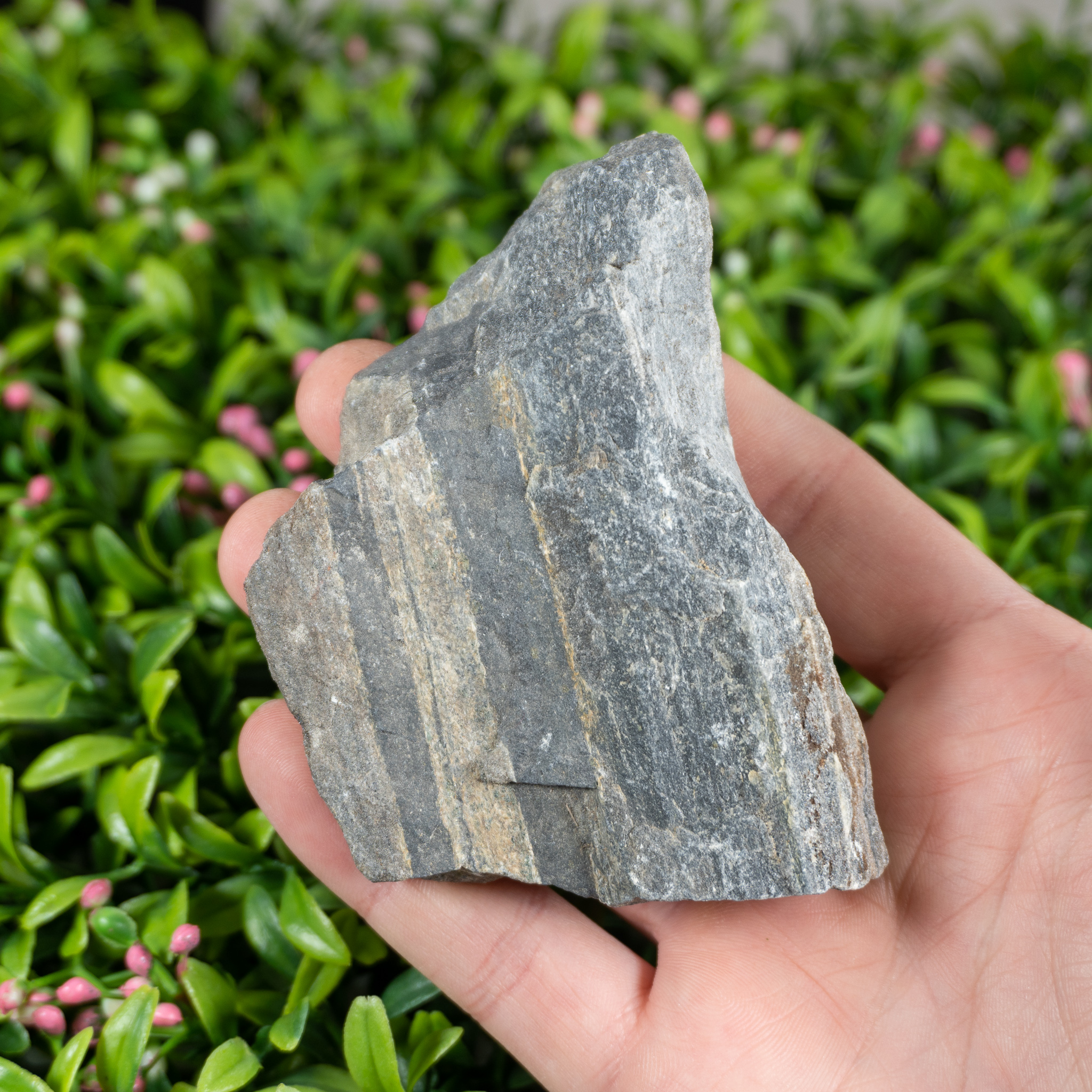 Rough Isua Stone #4 - The Crystal Council