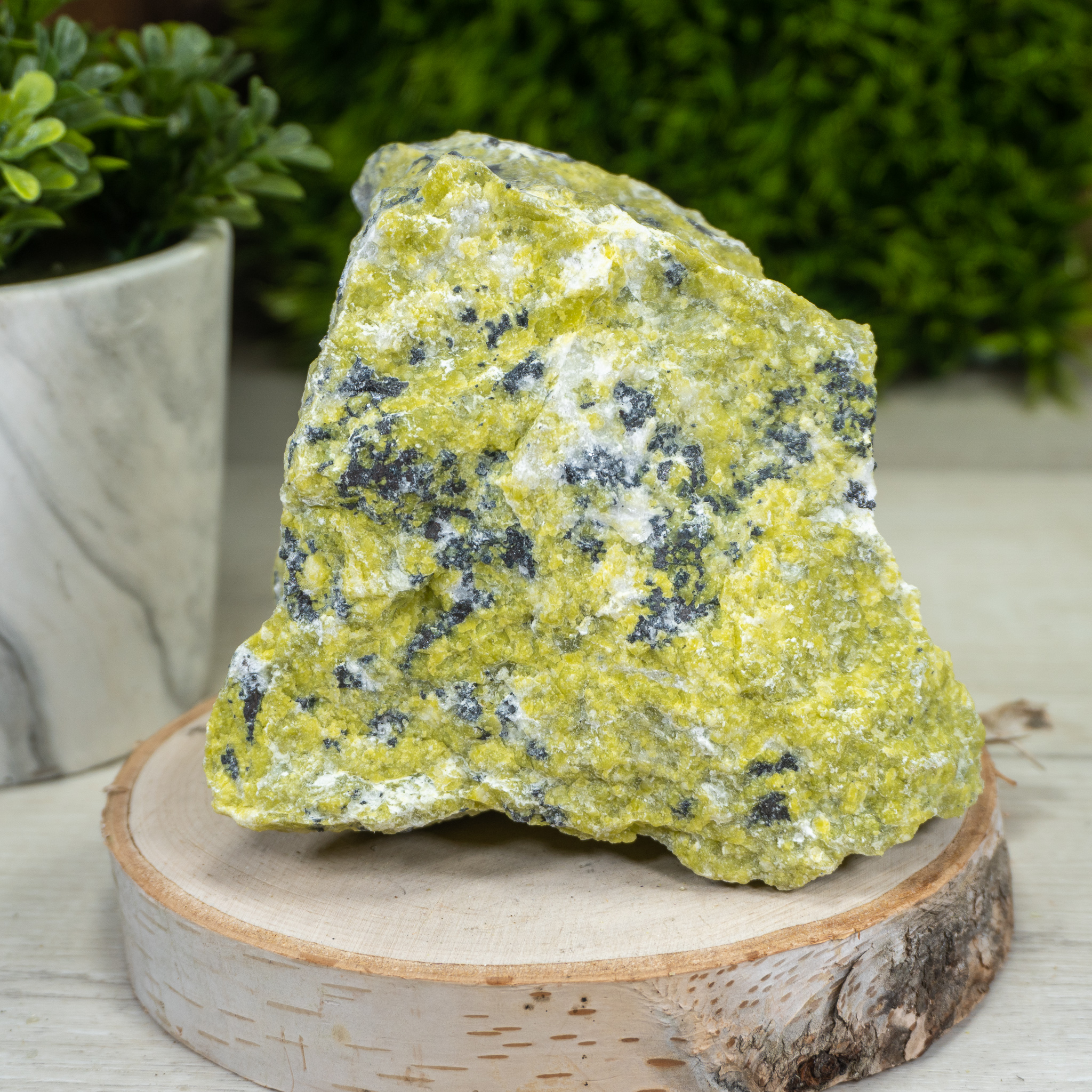 Raw Lizardite Ore #3 - The Crystal Council