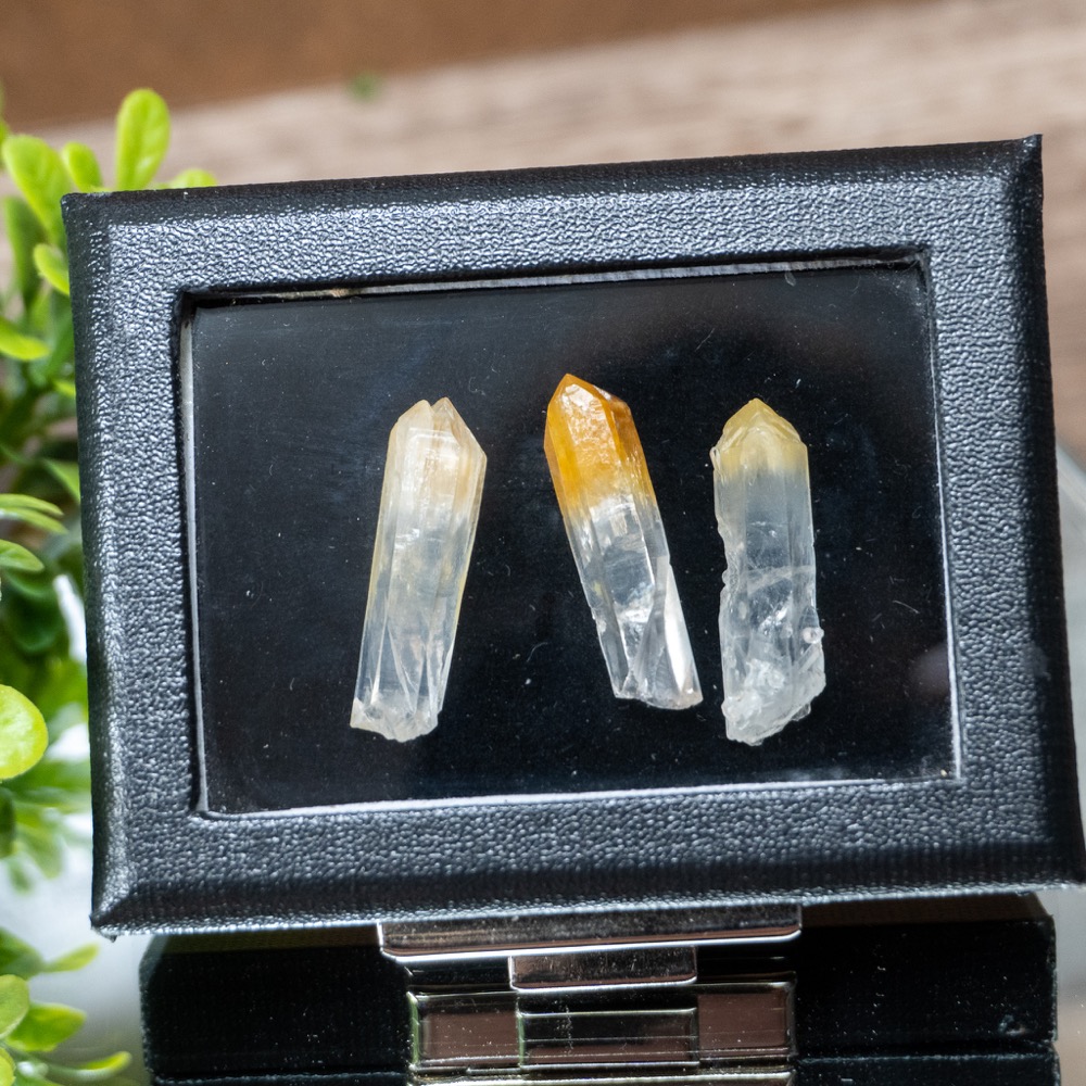 Mango Quartz Box #1 - The Crystal Council