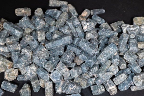 Quartz Meanings and Crystal Properties - The Crystal Council