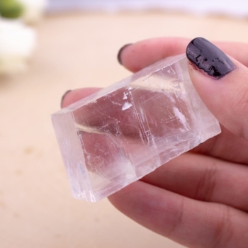 Iceland Spar (Clear Calcite) Meanings and Crystal Properties - The ...